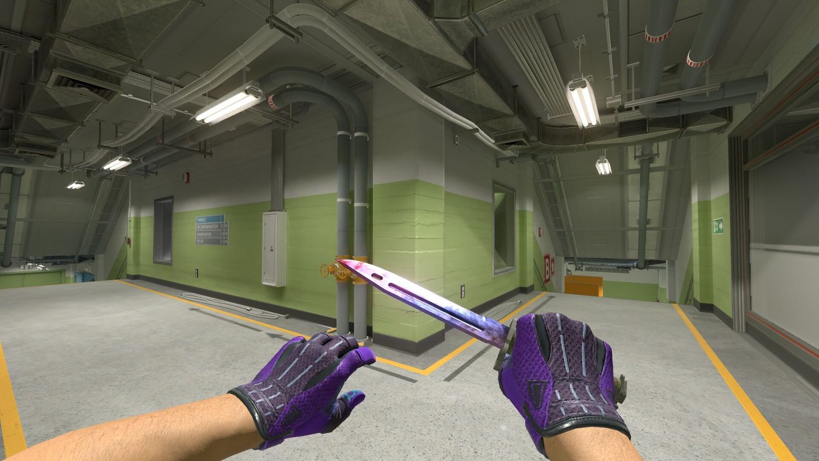 Best Purple Knives and Gloves in CS2